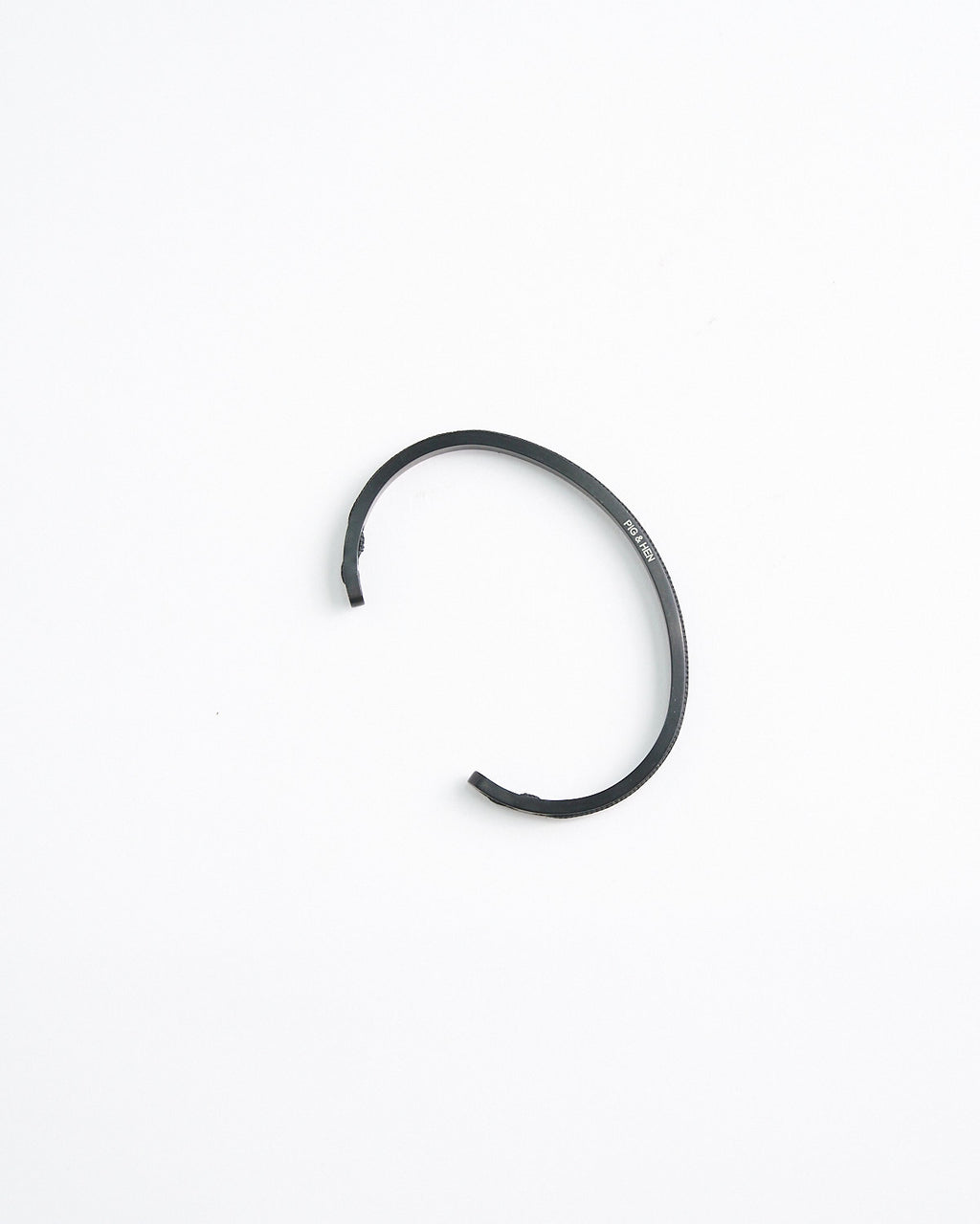 Pig + Hen Navarch 4mm Bangle - blazerformen.com – Blazer For Men